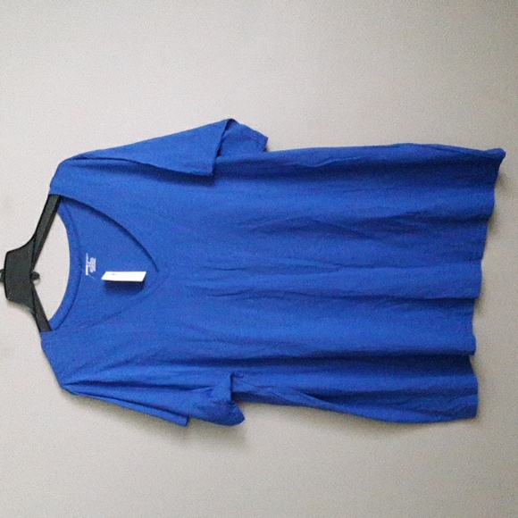 Avenue | Tops | Avenue Body Vneck Top | Poshmark